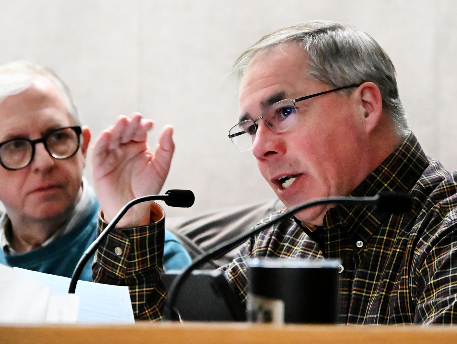 Agreement between city and county divvies out responsibilities for rail ...