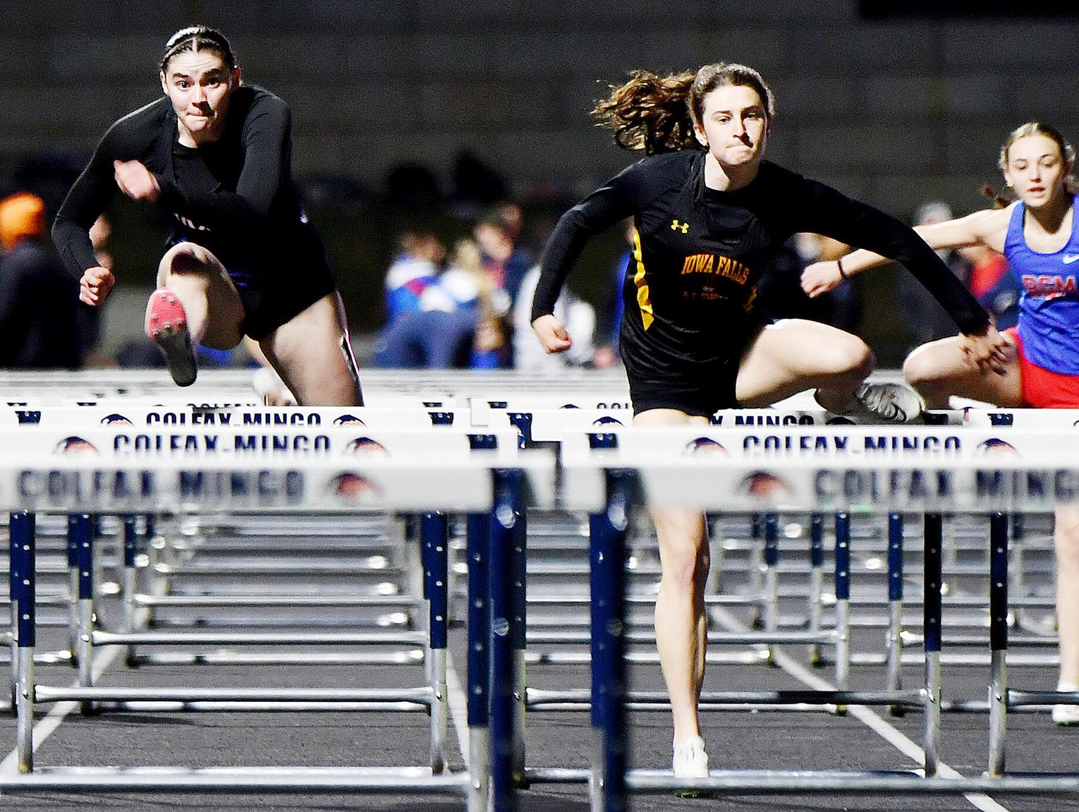 Baxter girls cruise to win at Colfax-Mingo in outdoor opener