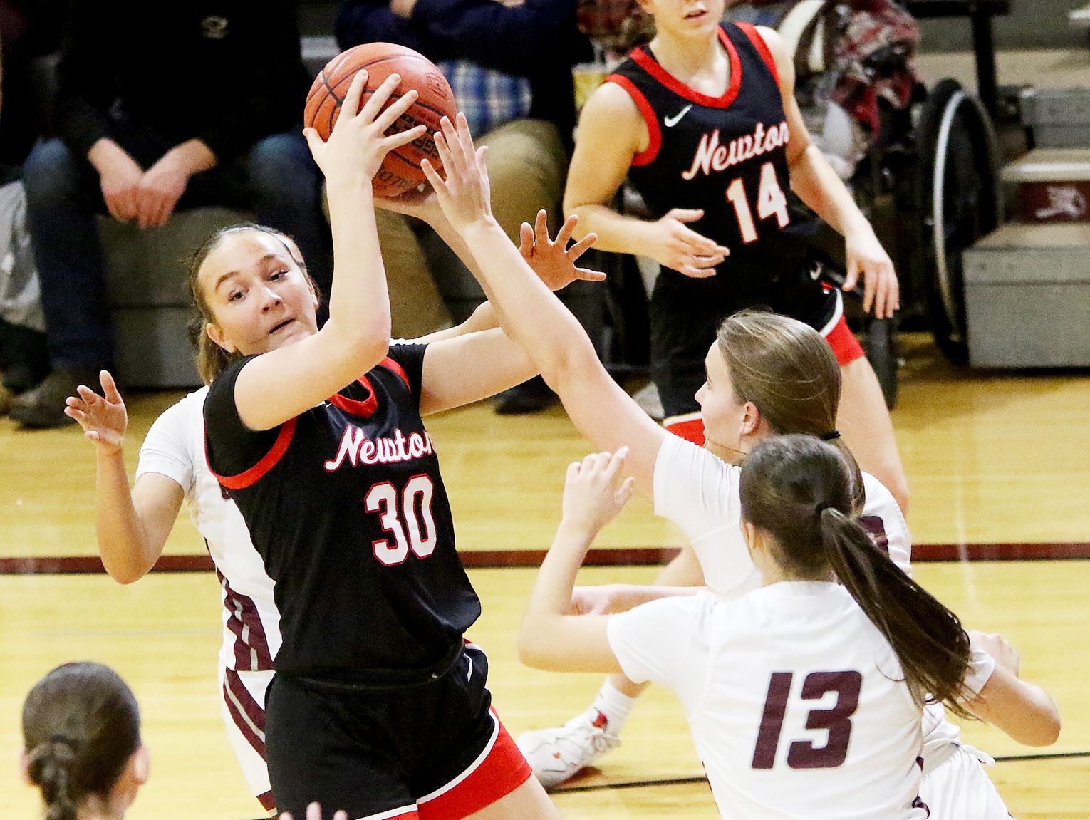 Cibula’s double-double fuels Newton girls in win over Oskaloosa