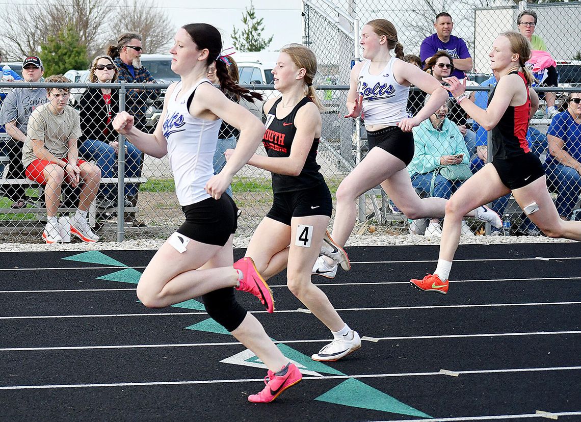 Baxter girls win shortened Dave Robinson Relays