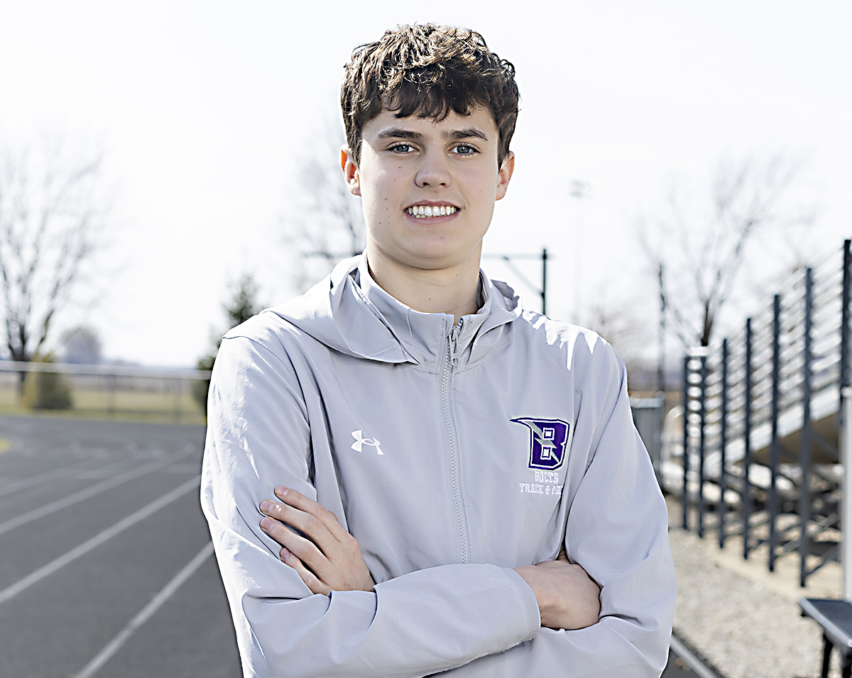 Baxter starts track and field season at IATC Indoor Championships