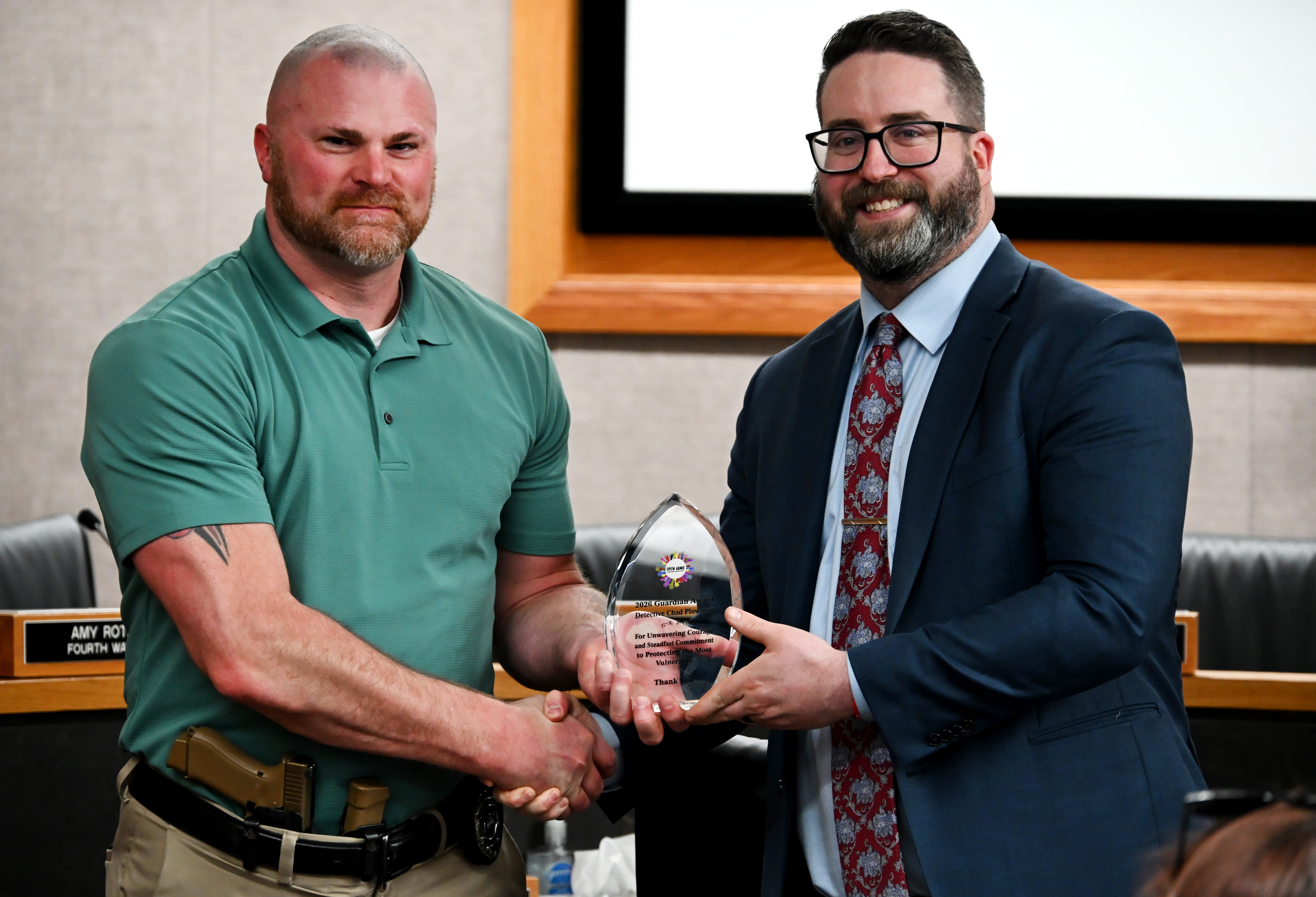 Newton police officer of 26 years earns Open Arms Guardian Award