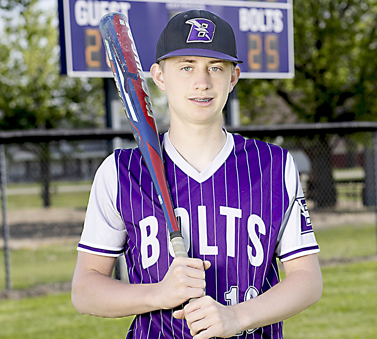 Baxter baseball routs Comets, downs Spartans in conference contests