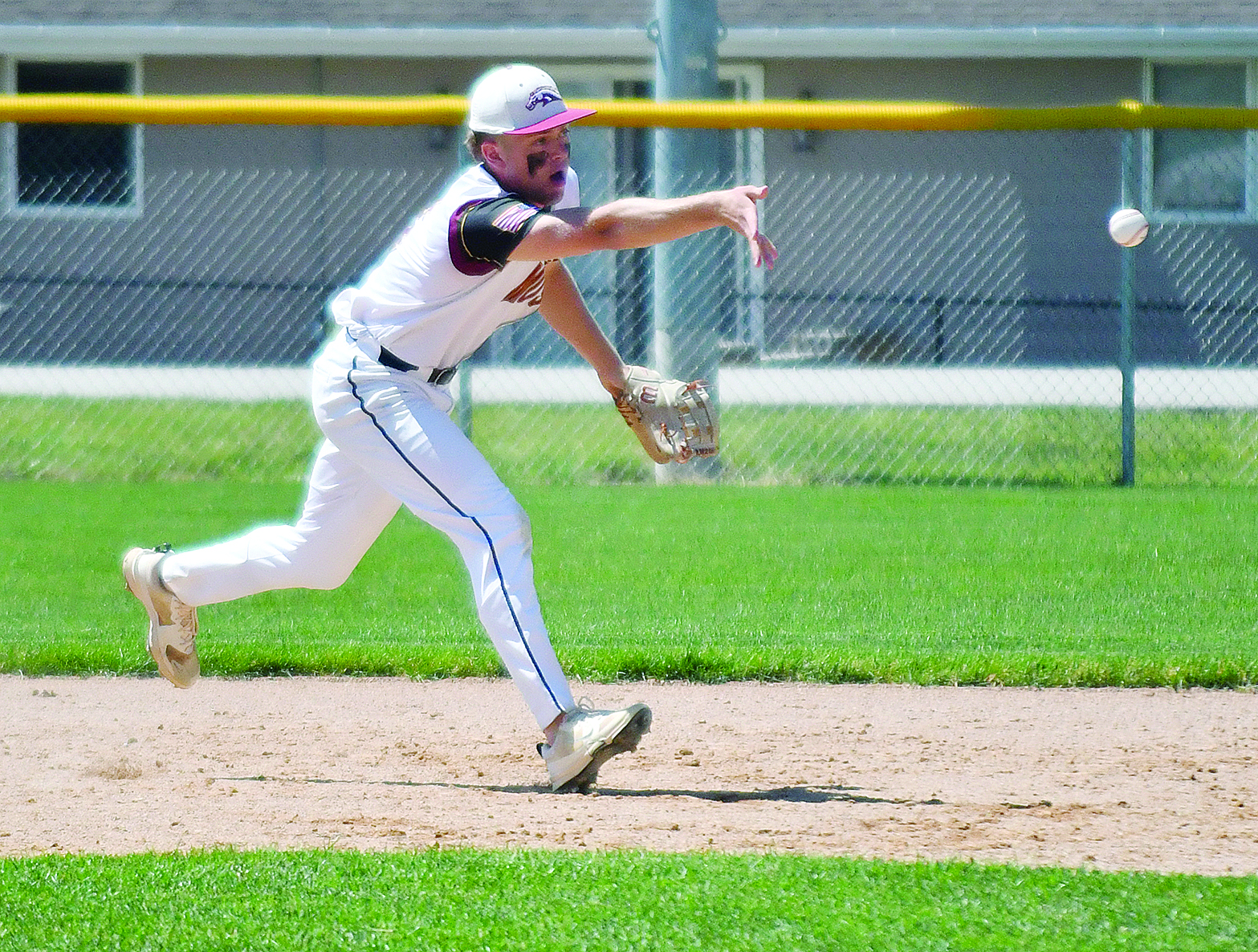 PCM baseball sweeps I-35, routs pair of HOIAC rivals